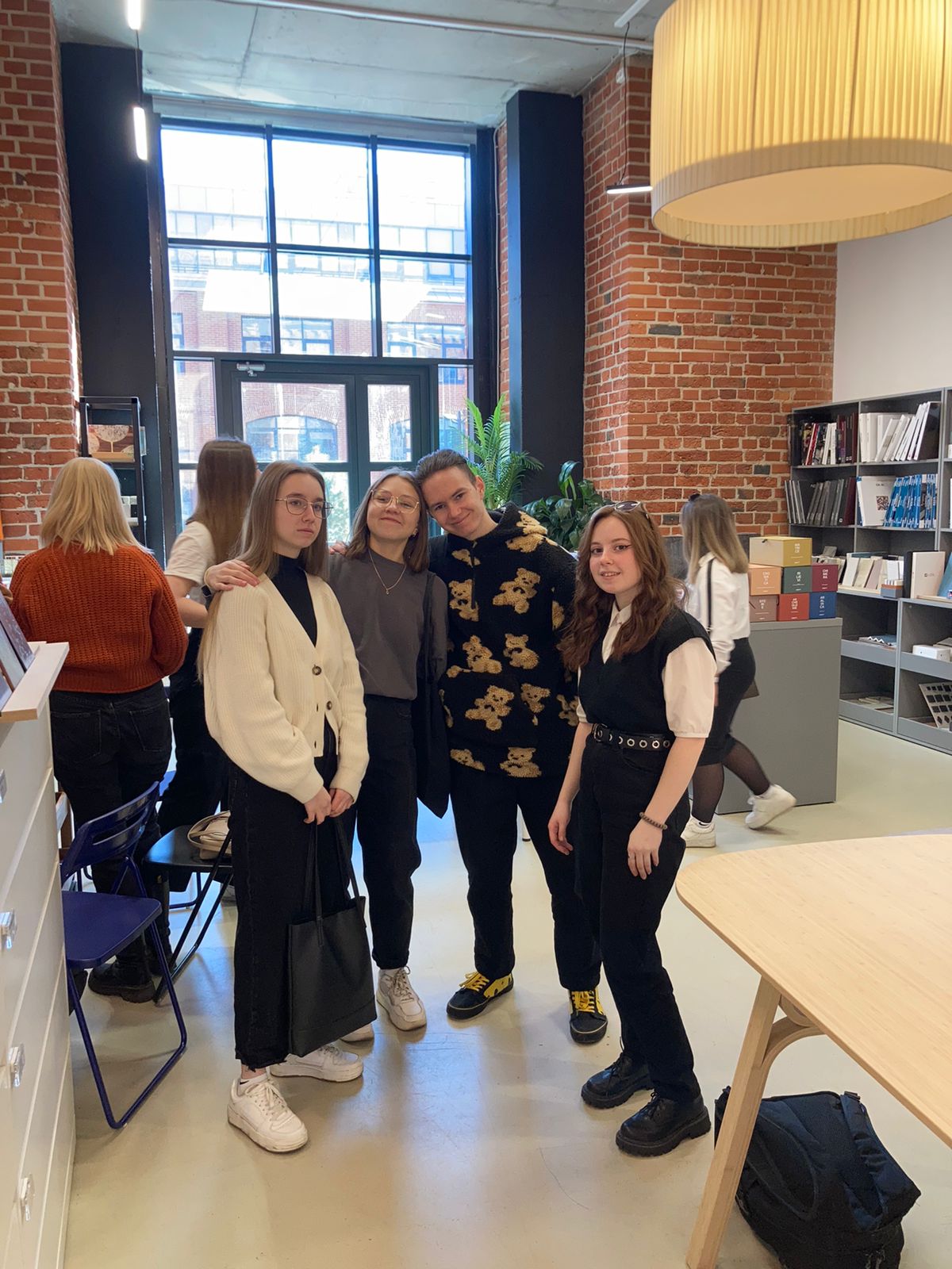 Студенты факультета дизайна и рекламы приняли участие в проекте ...